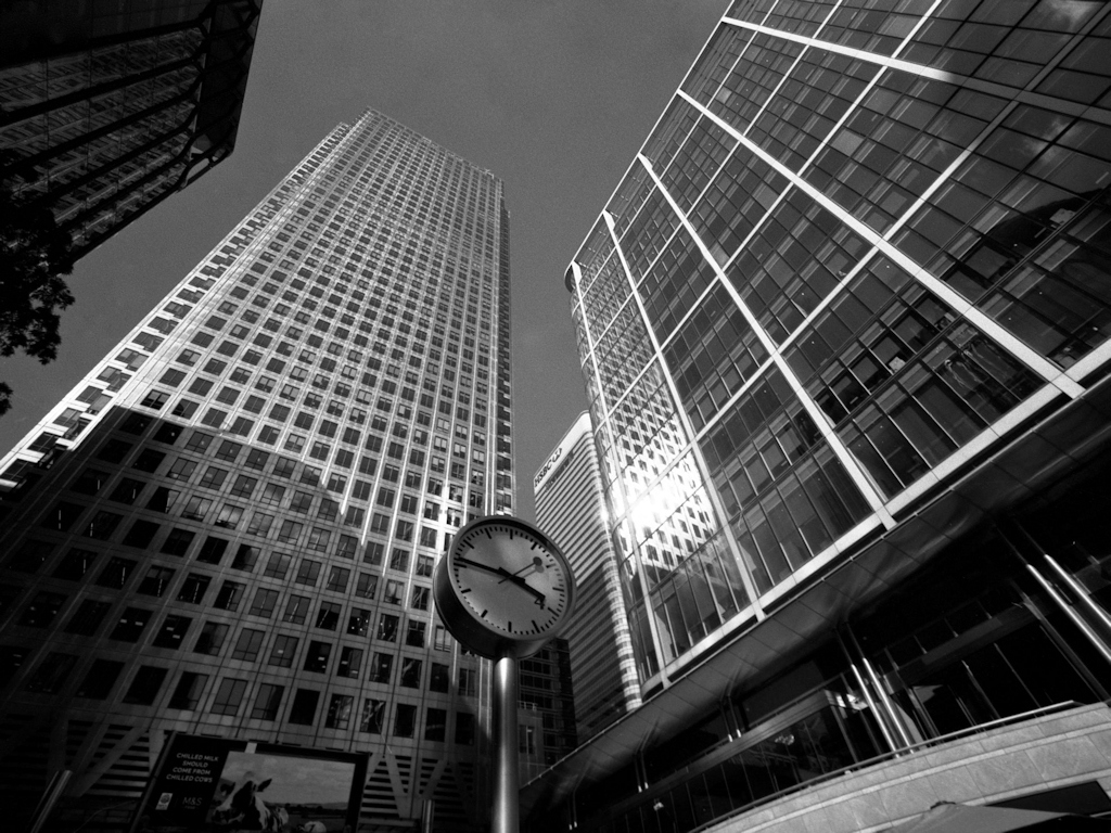 Navigating Strategic Transformation: A Deep Dive into Vroom's Long-Term ...